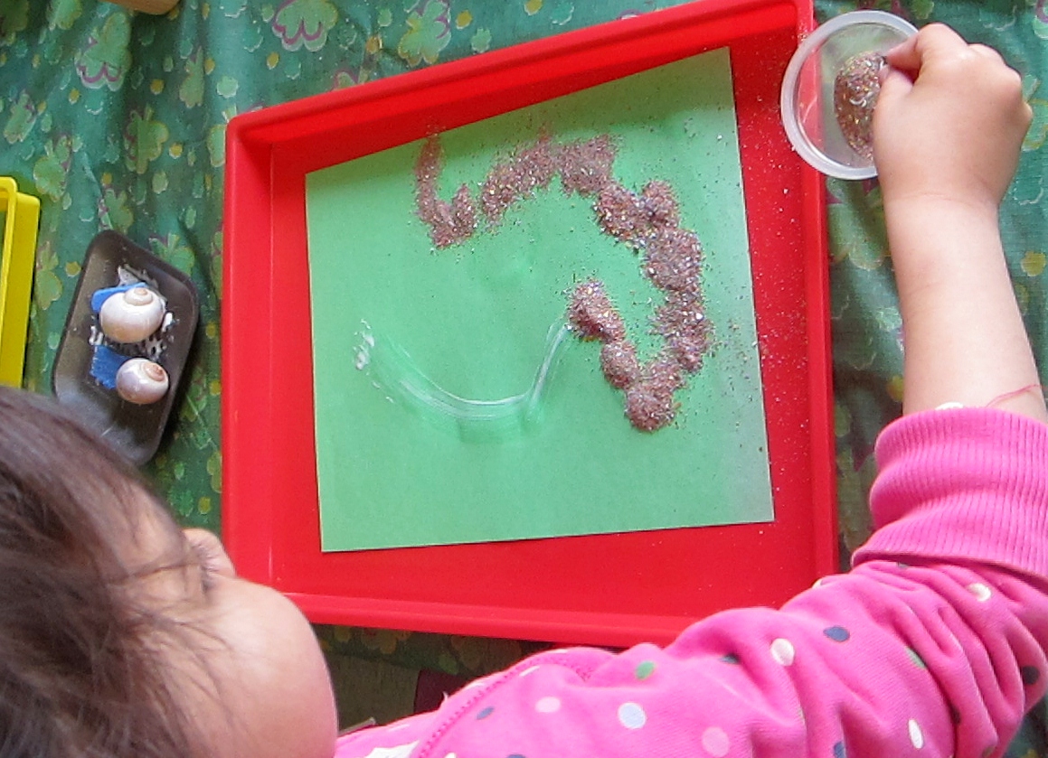 StrongStart: Snail Trails