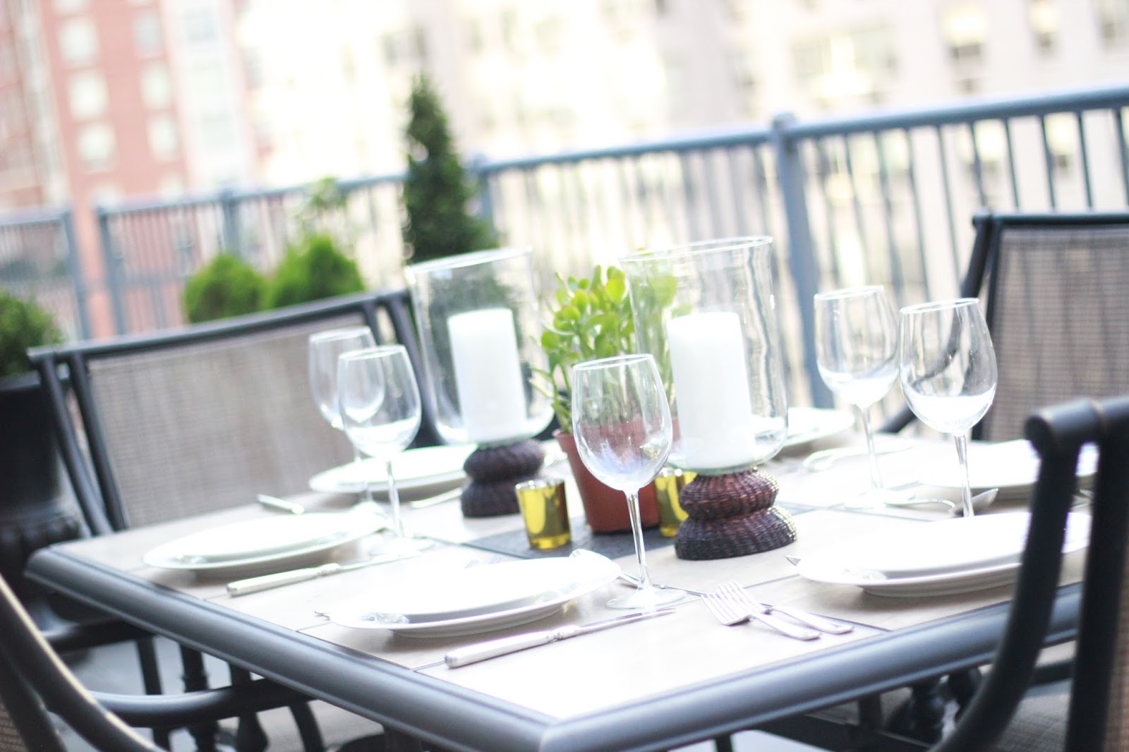 Intrinsic Beauty : Tabletop: NYC Terrace Dinner Party