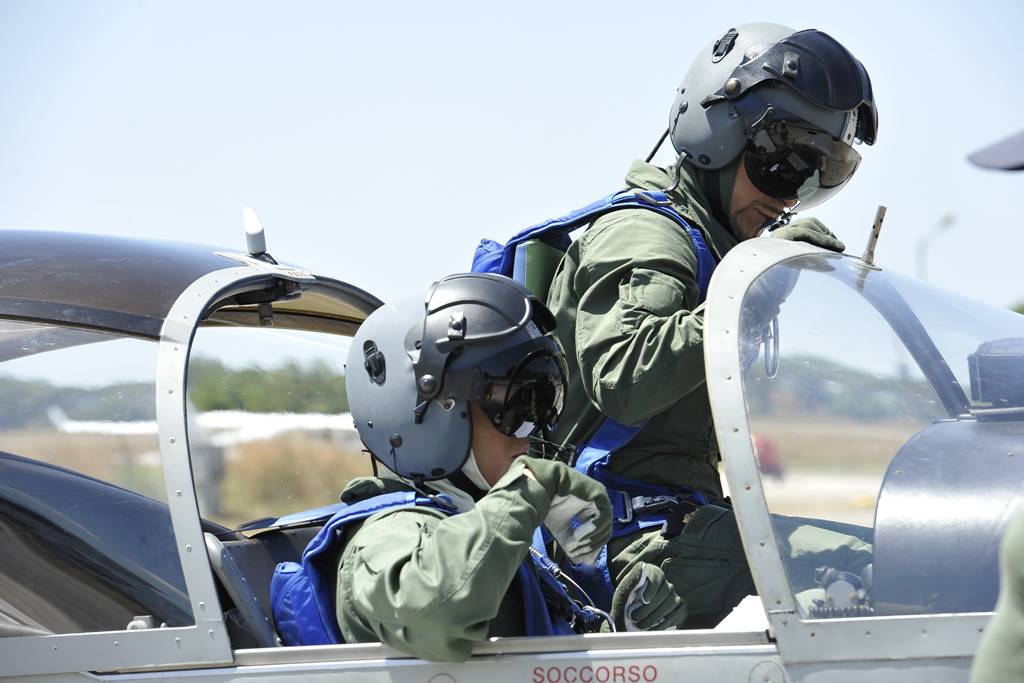 HOW TO BECAME AN ITALIAN AIR FORCE PILOT - Blog Before Flight ...