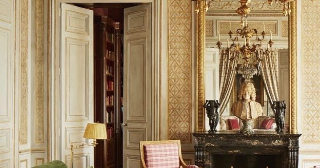 Decor Inspiration : Katherine Bryan's Paris Apartment by Studio ...