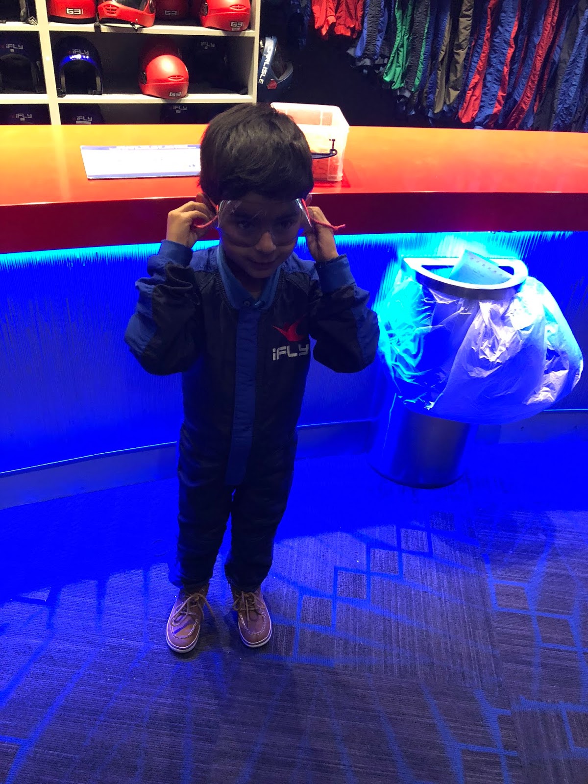 My Indoor Skydiving Experience with iFly {Fort Lauderdale, Florida ...