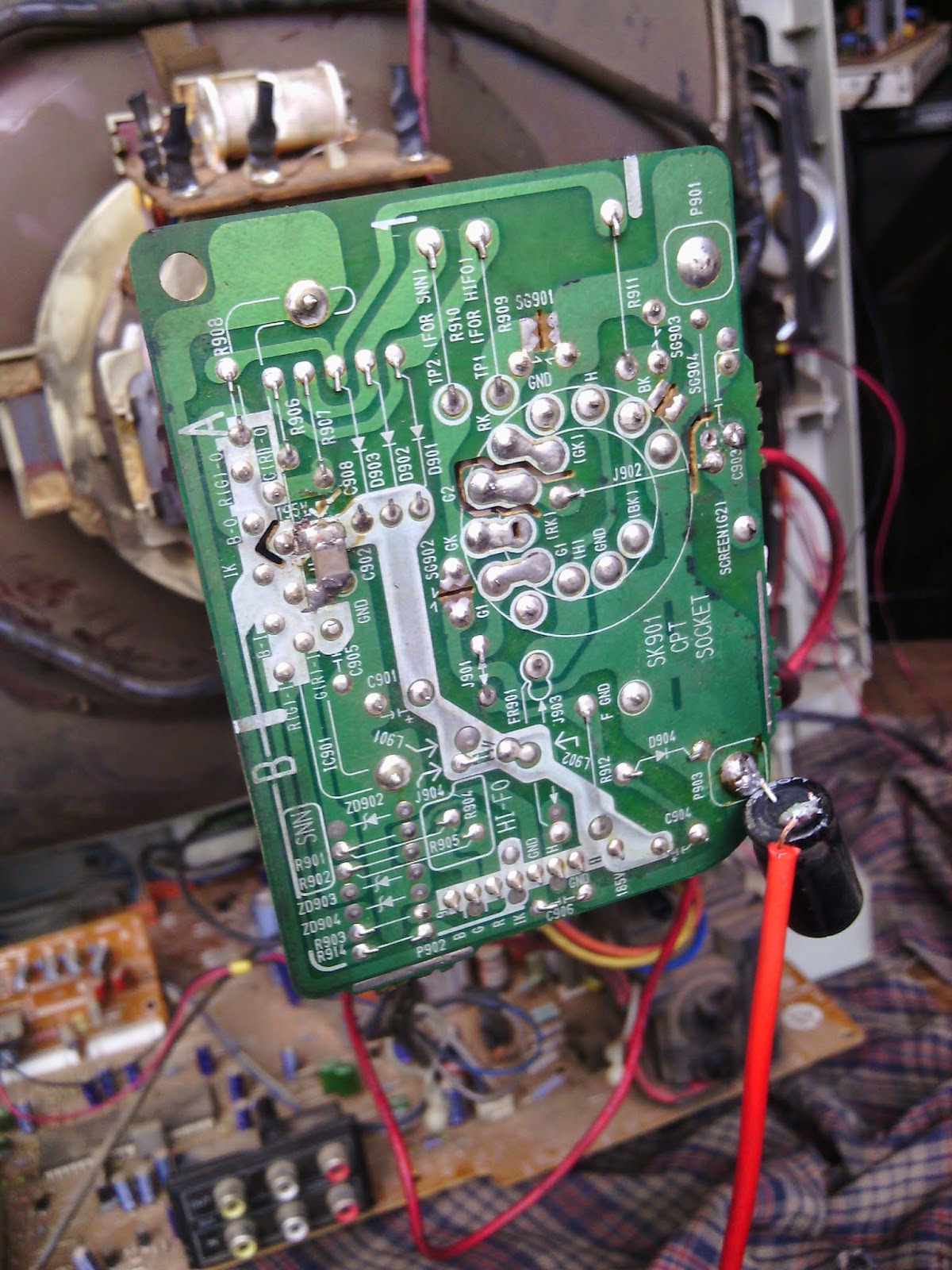 How to clear crt short in LG Flatron tv