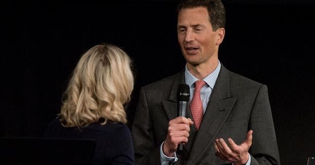 Hereditary Prince Alois Attends Chemistry Teachers' Congress