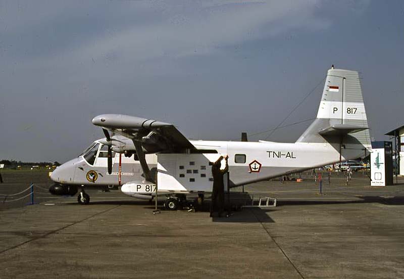 AIRPLANE SCALE MODELKIT: GAF N-22 Nomad