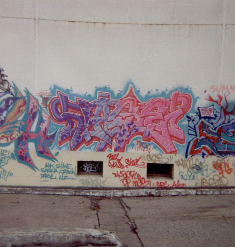 Graffiti Paparazzi: août 2011