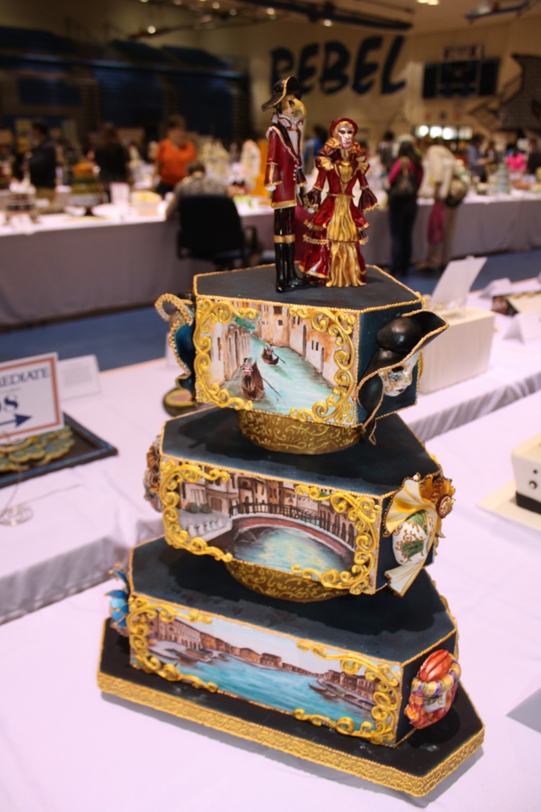 Sweet Eats Cakes: Capital Area Cake Show 2013 Divisional Cakes