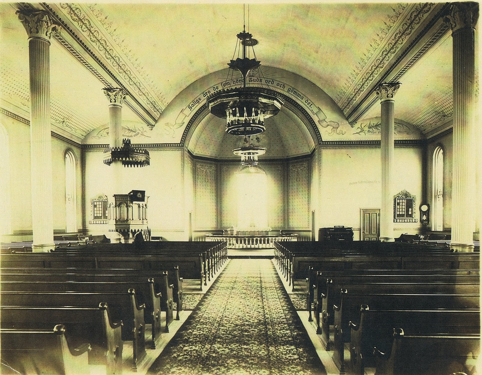 The Art Curmudgeon: The Writing On The Wall