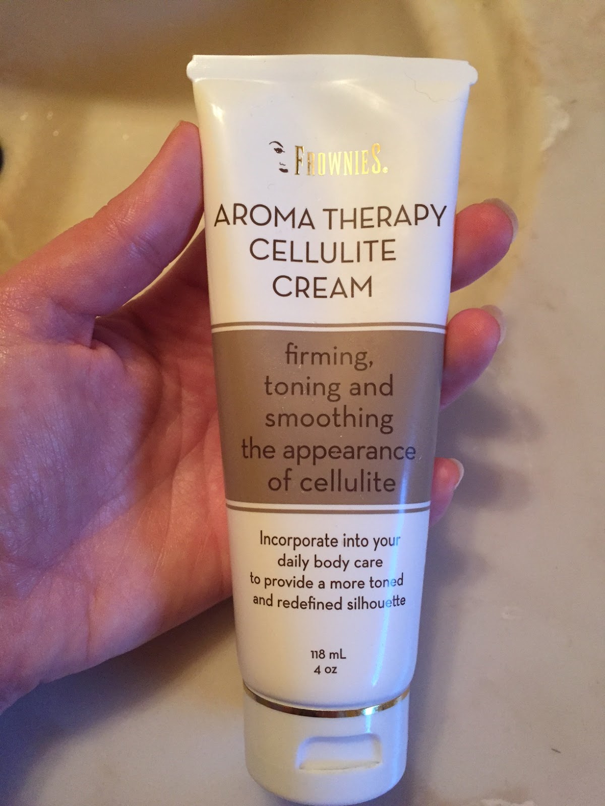 New Age Mama: Smooth Out Cellulite Naturally & Effectively!