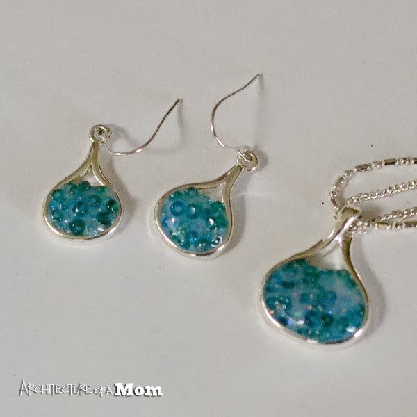Architecture of a Mom: How to Refurbish Old Jewelry Using Seed Beads ...