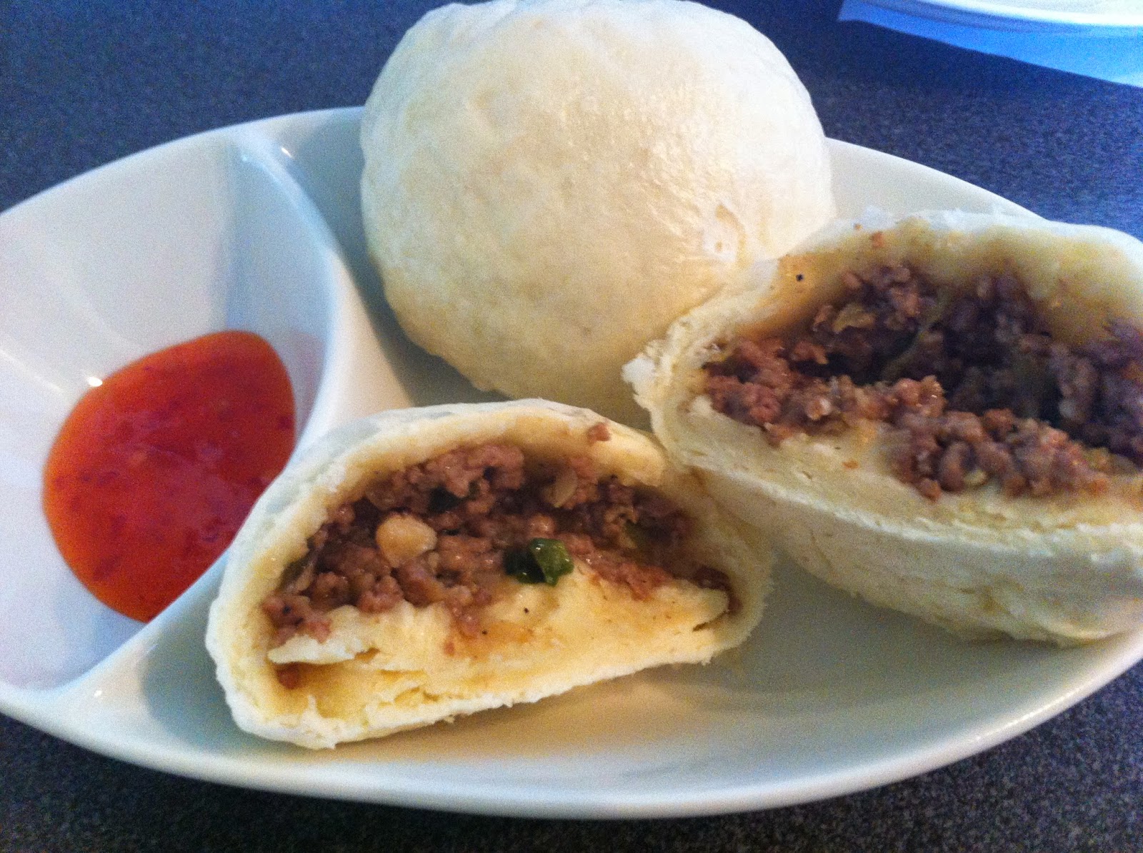 bakpau daging [ Steamed Bun with Meat Filling ] | Pimentious