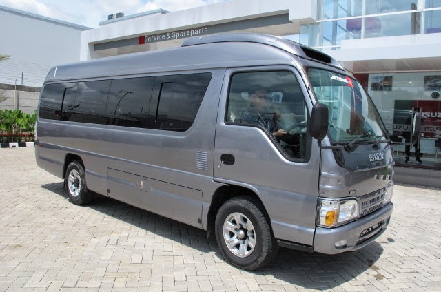 ISUZU ELF MINIBUS KAROSERI ADIPUTRO