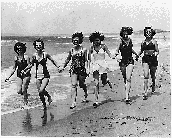 What A Beautiful Feeling Vintage Bathing Beauties