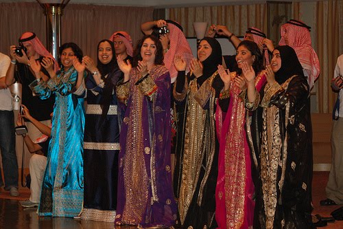 Fashion: Bahraini People Fashion