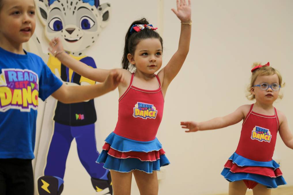 NickALive!: 'READY SET DANCE' Season 2 Pirouettes onto Nick Jr. Australia