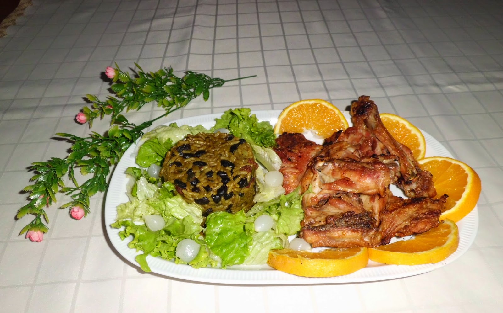O Cantinho da Naica: Arroz de feijão preto , frango grelhado e laranja ...