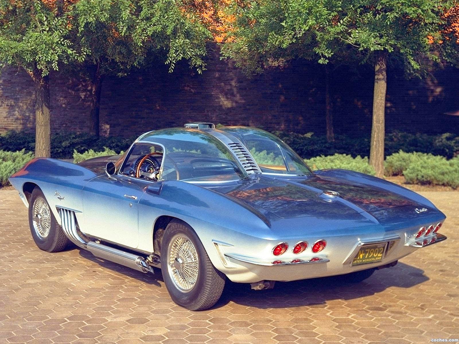 Carros de sonho do meu Pai - Batmobile | Quatro rodas e um volante!