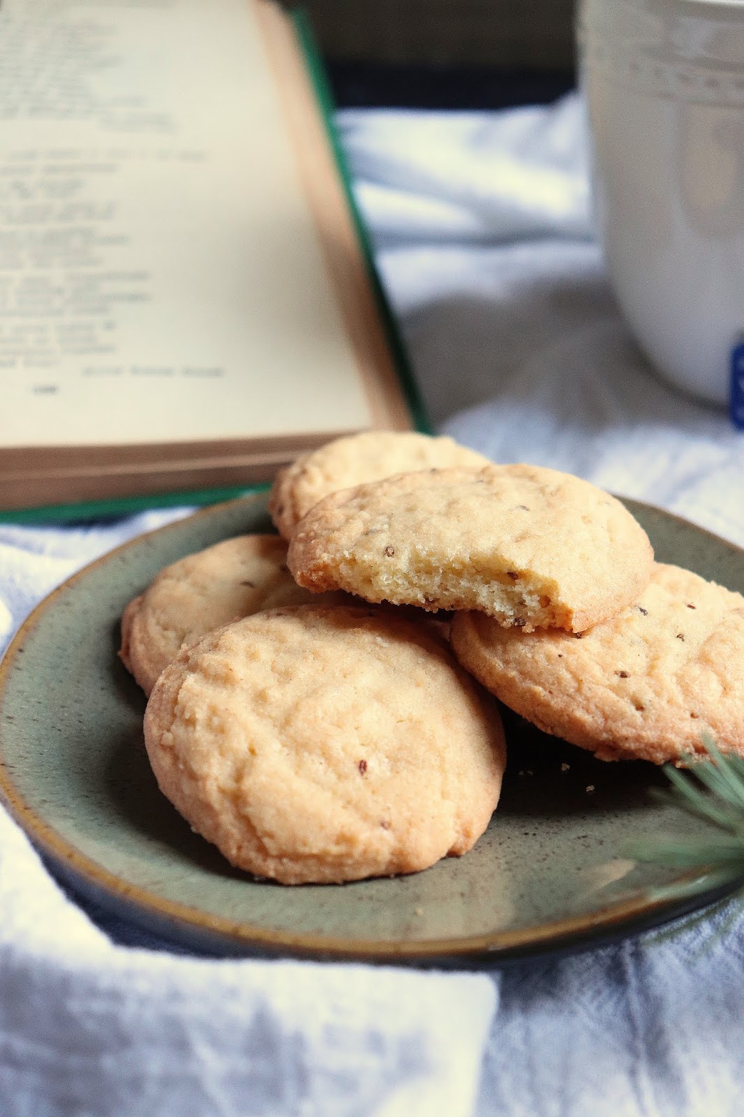 Annie à la Mode: Fran's Anise Cookies