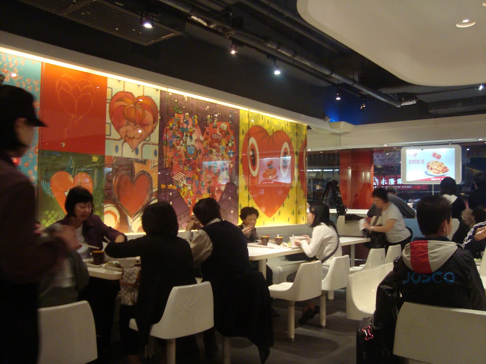 Glutton Anonymous: A Glimpse of the Local Fast Food Scene in HK