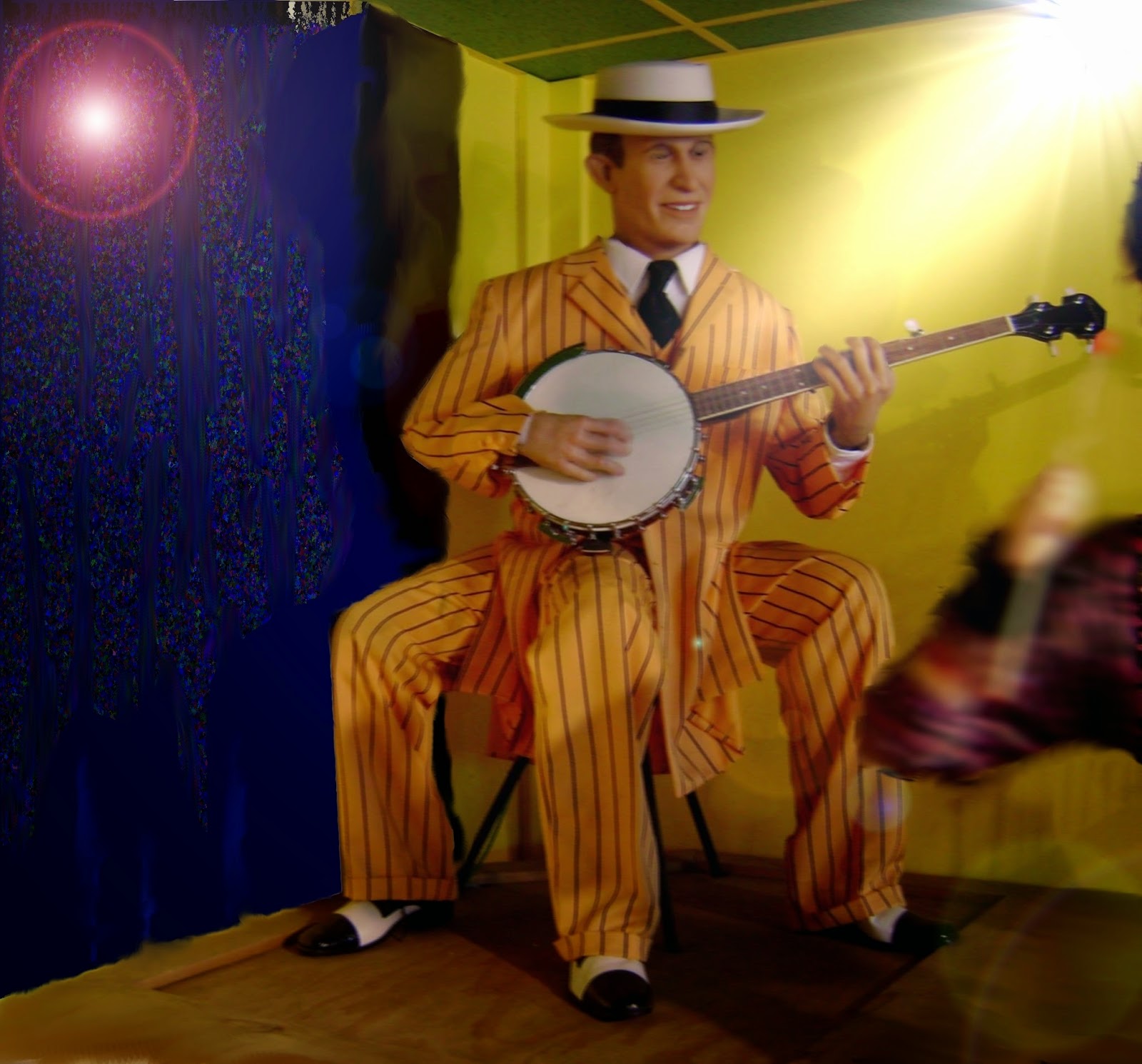 Super Indy Comic: Page III. The Great Street Art.