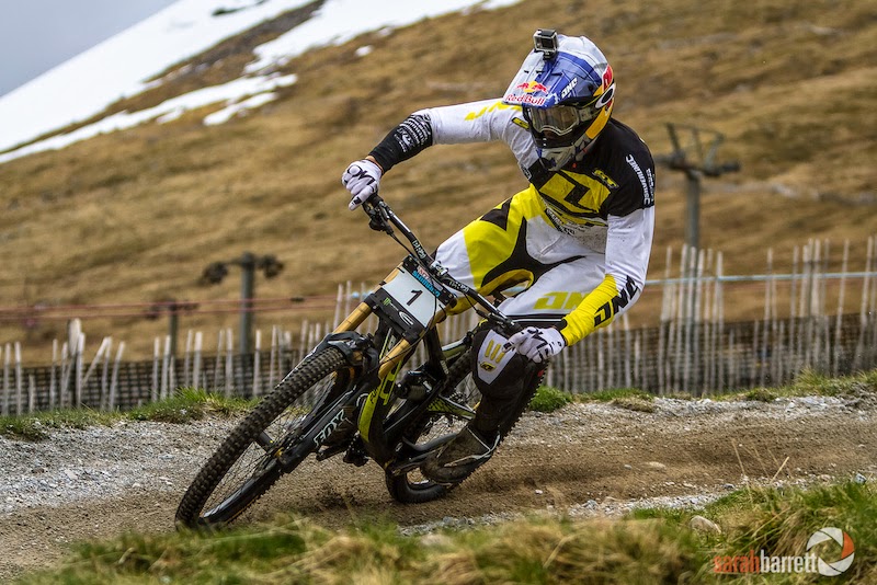 Team-Robot: Zero zero-length stems