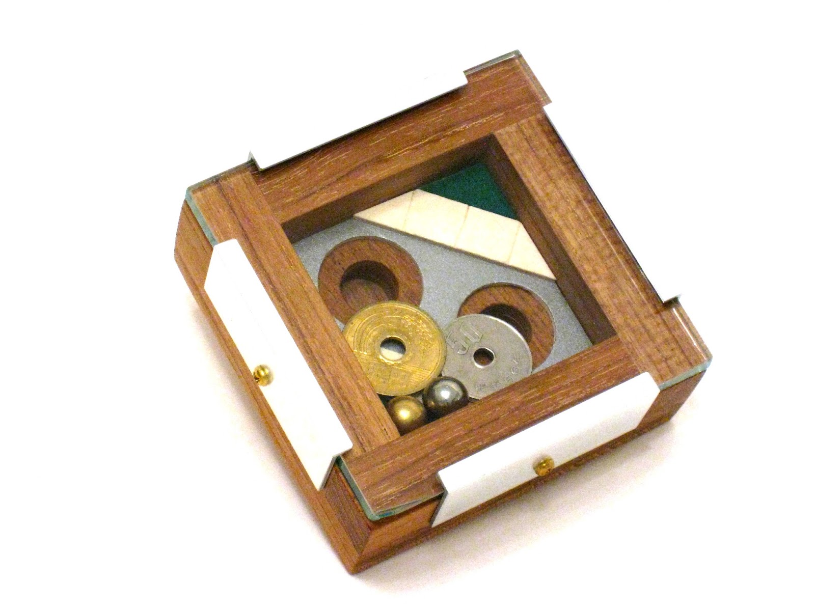 Jerry's Mechanical Puzzle & Brain Teaser Collection: Manholes 55