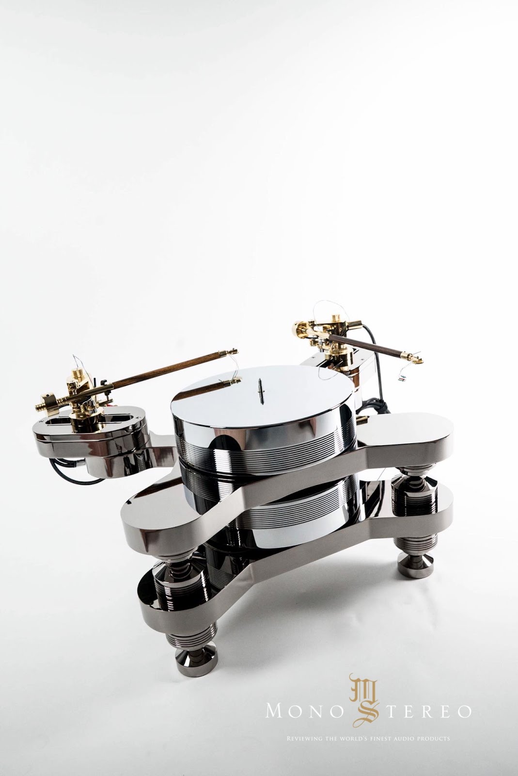 TRIANGLE ART MASTER REFERENCE TURNTABLE – M & S | Ultimate High-Fidelity