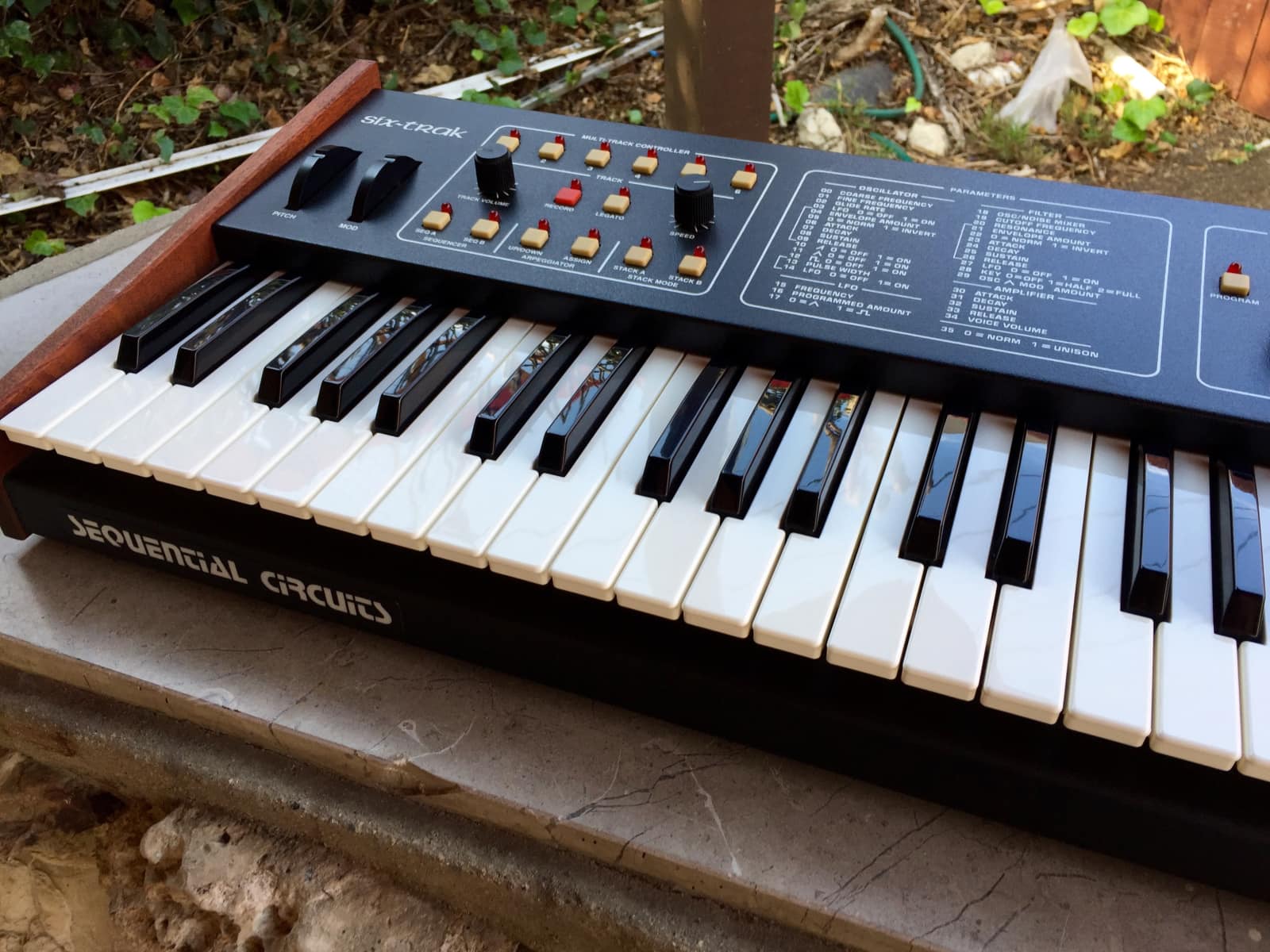 MATRIXSYNTH: Sequential Circuits Six Trak Vintage Analog Synthesizer SN ...