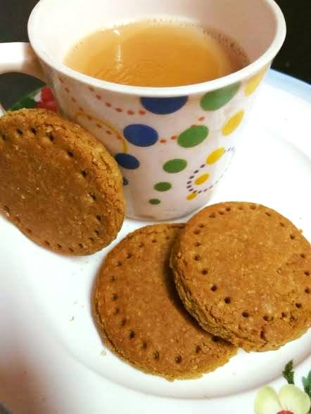 Healthy Oatmeal Digestive Biscuits With Whole Wheat Nutrichoice Like ...