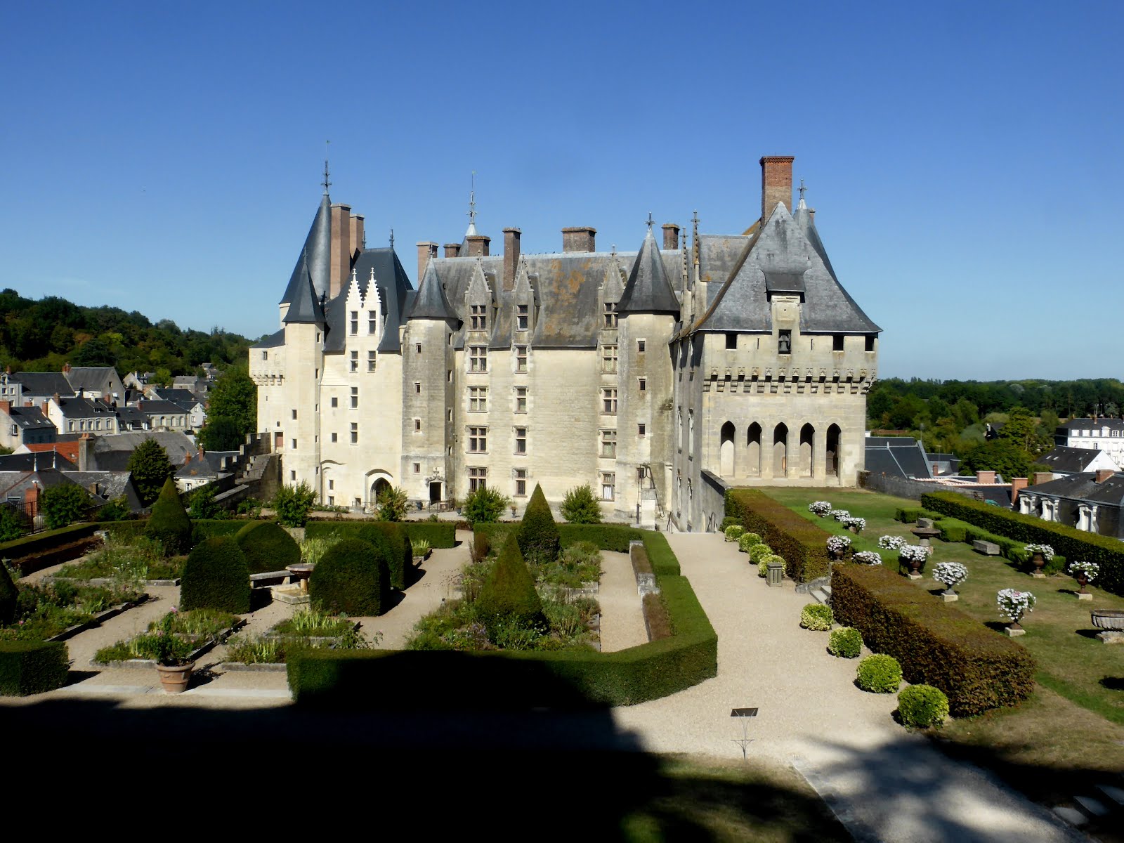 Loire Valley Experiences: Revisiting Chateau de Langeais...