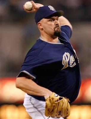 PALADIN'S SQUARE: BASEBALL: AMERICA'S FATTEST GROWING SPORT???