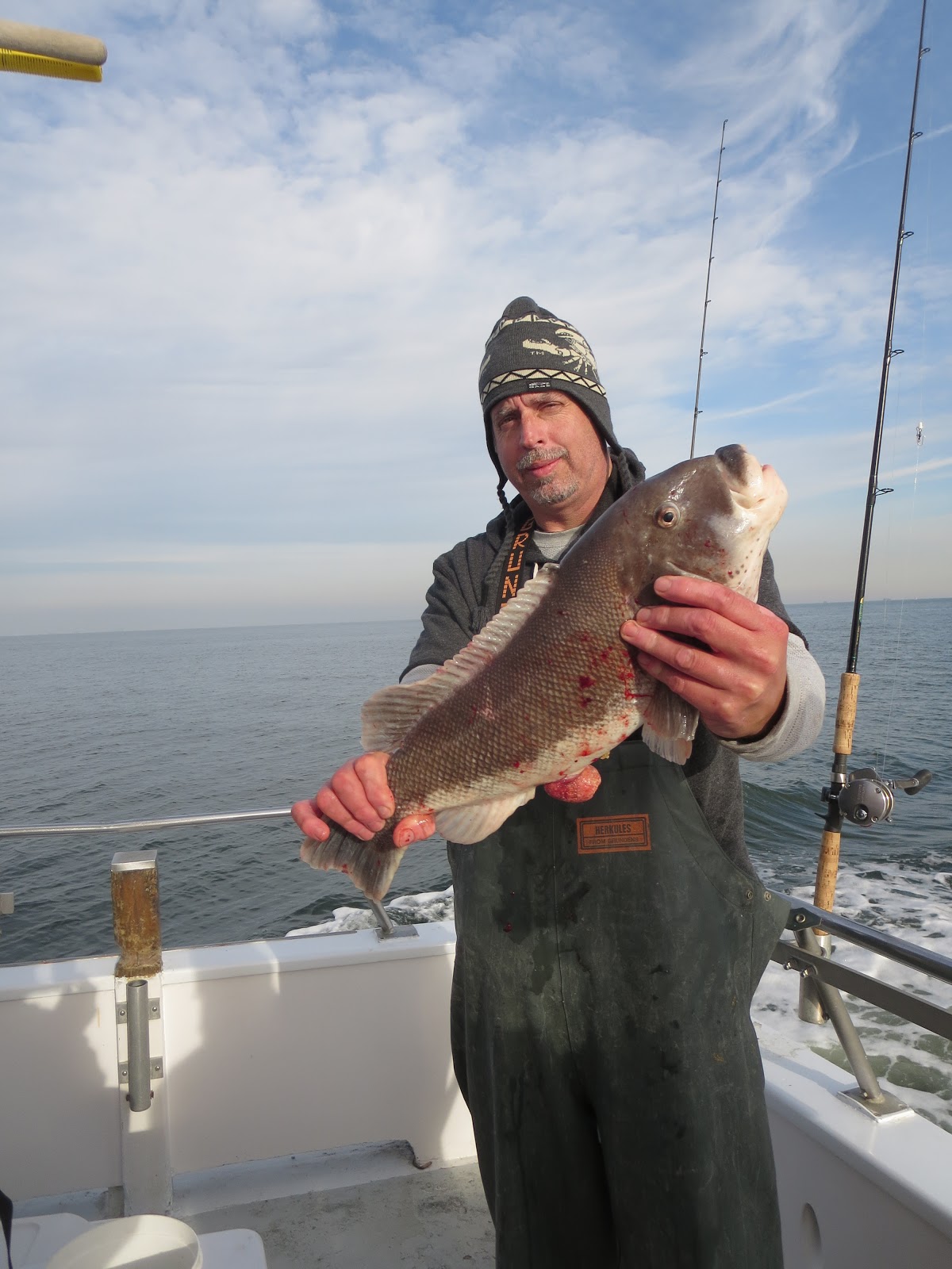 SEA TIGER II Fishing Report: Sat 12/1 Nice day for blackfishing