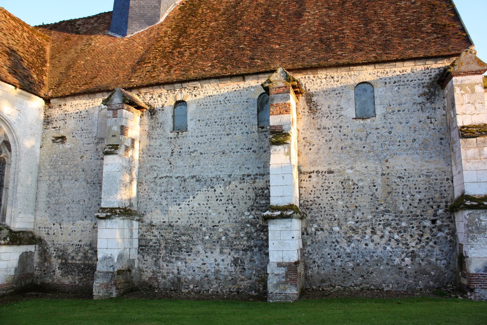 Atlas roman: Guignecourt - Eglise Saint-Aubin (60)