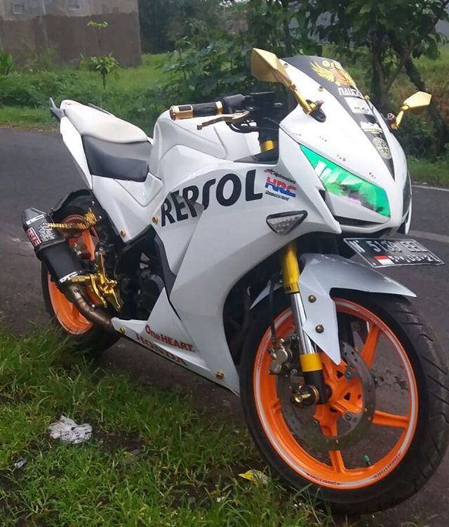 65 Foto Modifikasi Suzuki GSX R 150 Grafis Bodi Terbaru