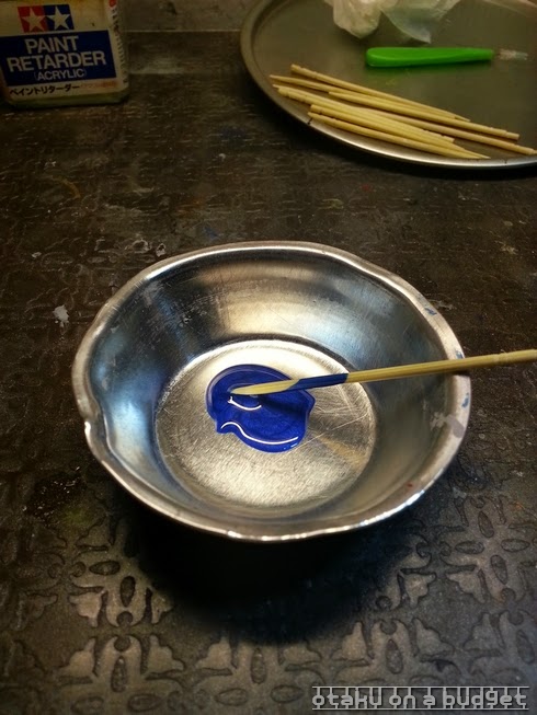 otaku on a budget: Experimenting With Adhering Liquid