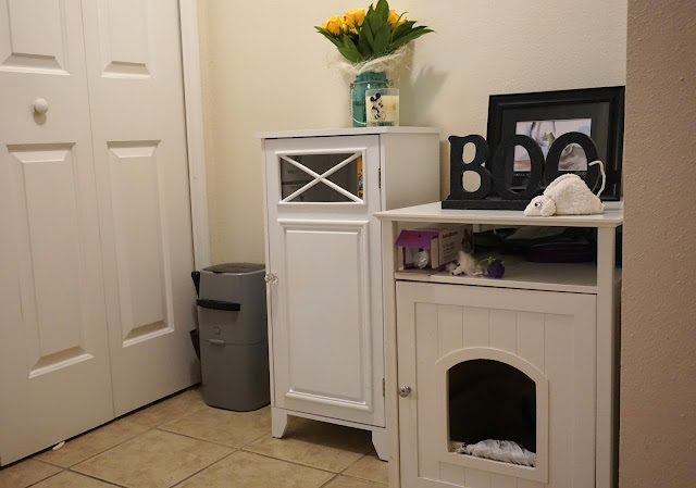 Cat Litter Box Area in a Small Living Space #yougottabekittenme | I Run ...