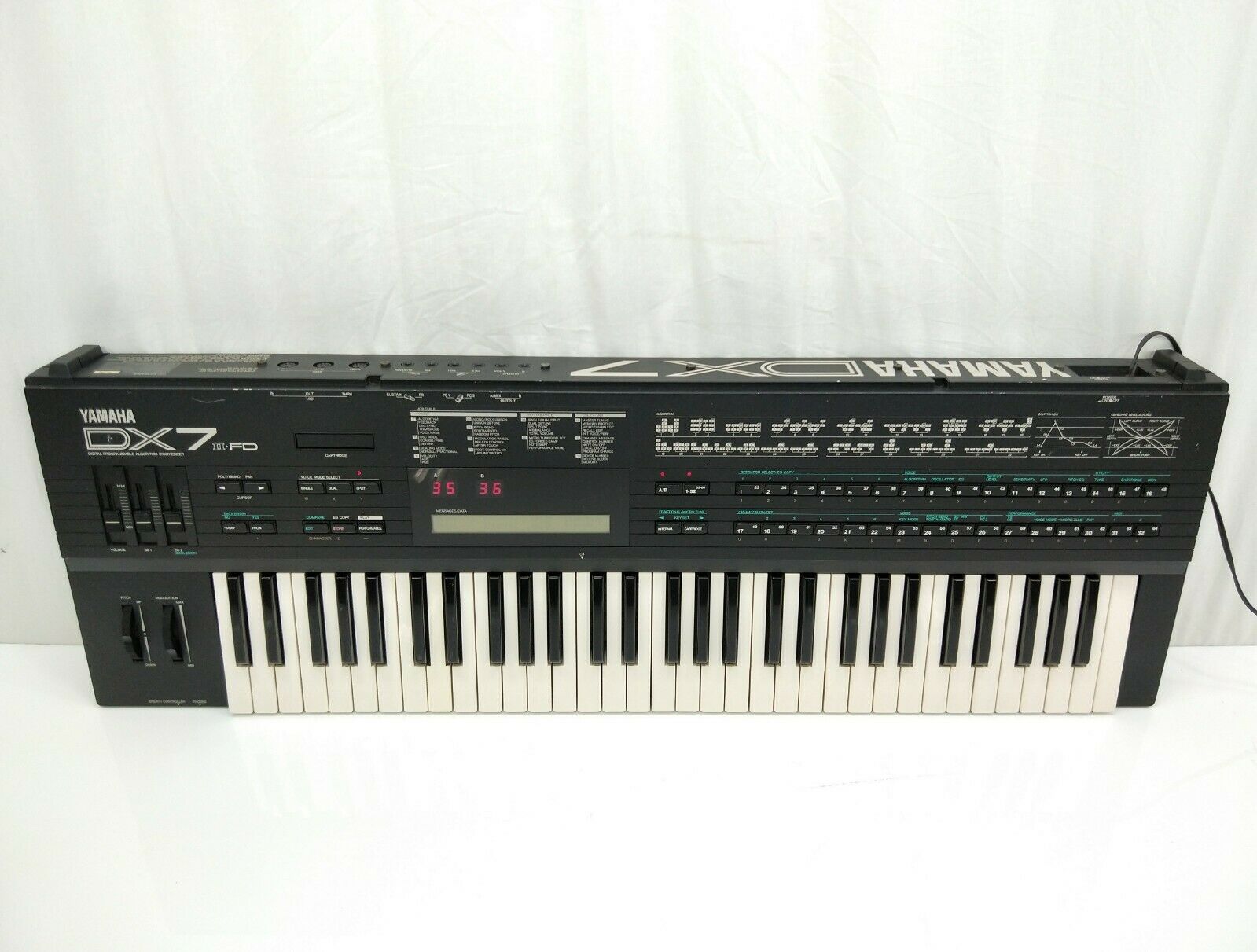 MATRIXSYNTH: Yamaha DX7 II FD SN 12198 w/ Case