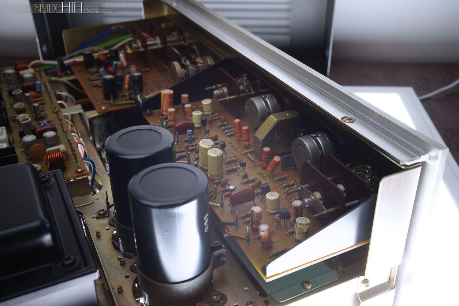 Inside Hi-Fi: Pioneer SA-7500
