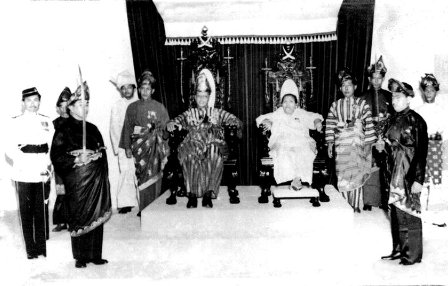 BENTARA MANGKUBUMI: ADAT ISTIADAT DIRAJA PAHANG