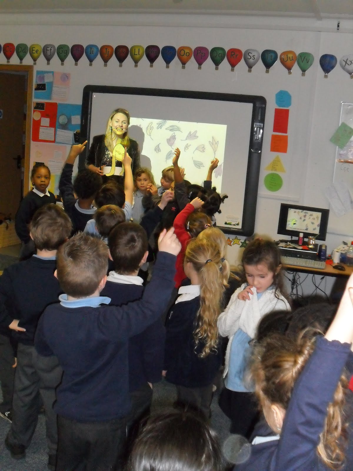 Begbrook Primary School Year 1: Beegu Drama!