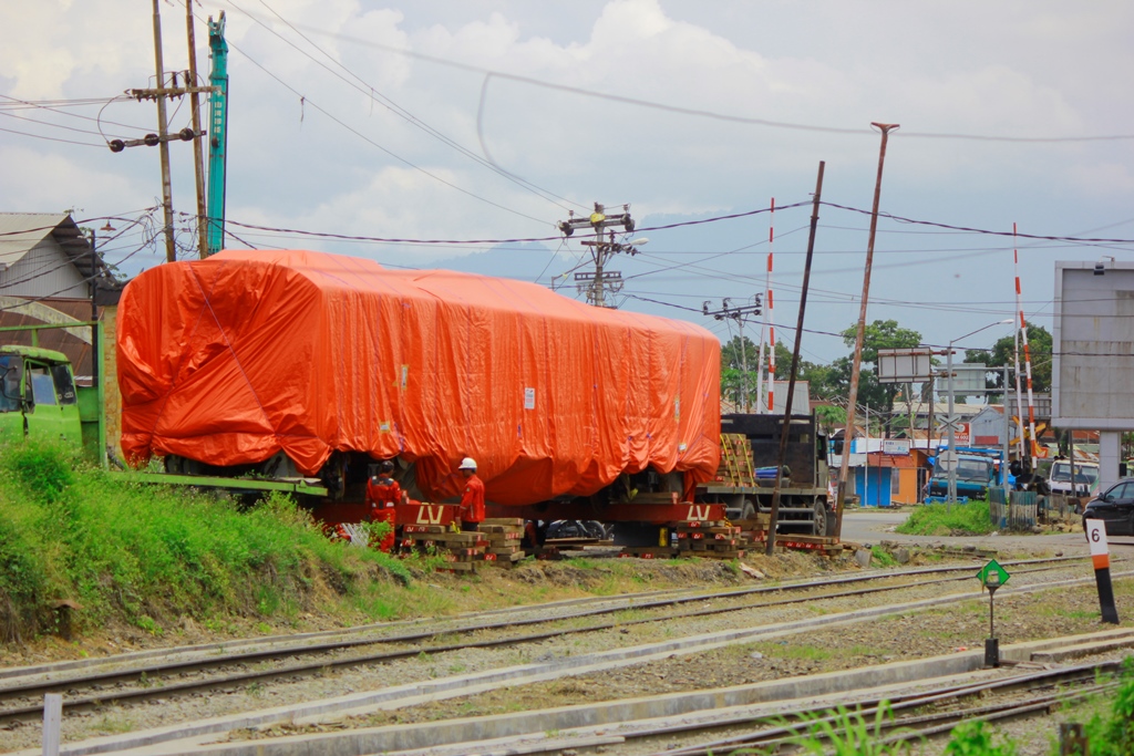 Kereta Api Minangkabau Expres Siap Beraksi - BABARITO