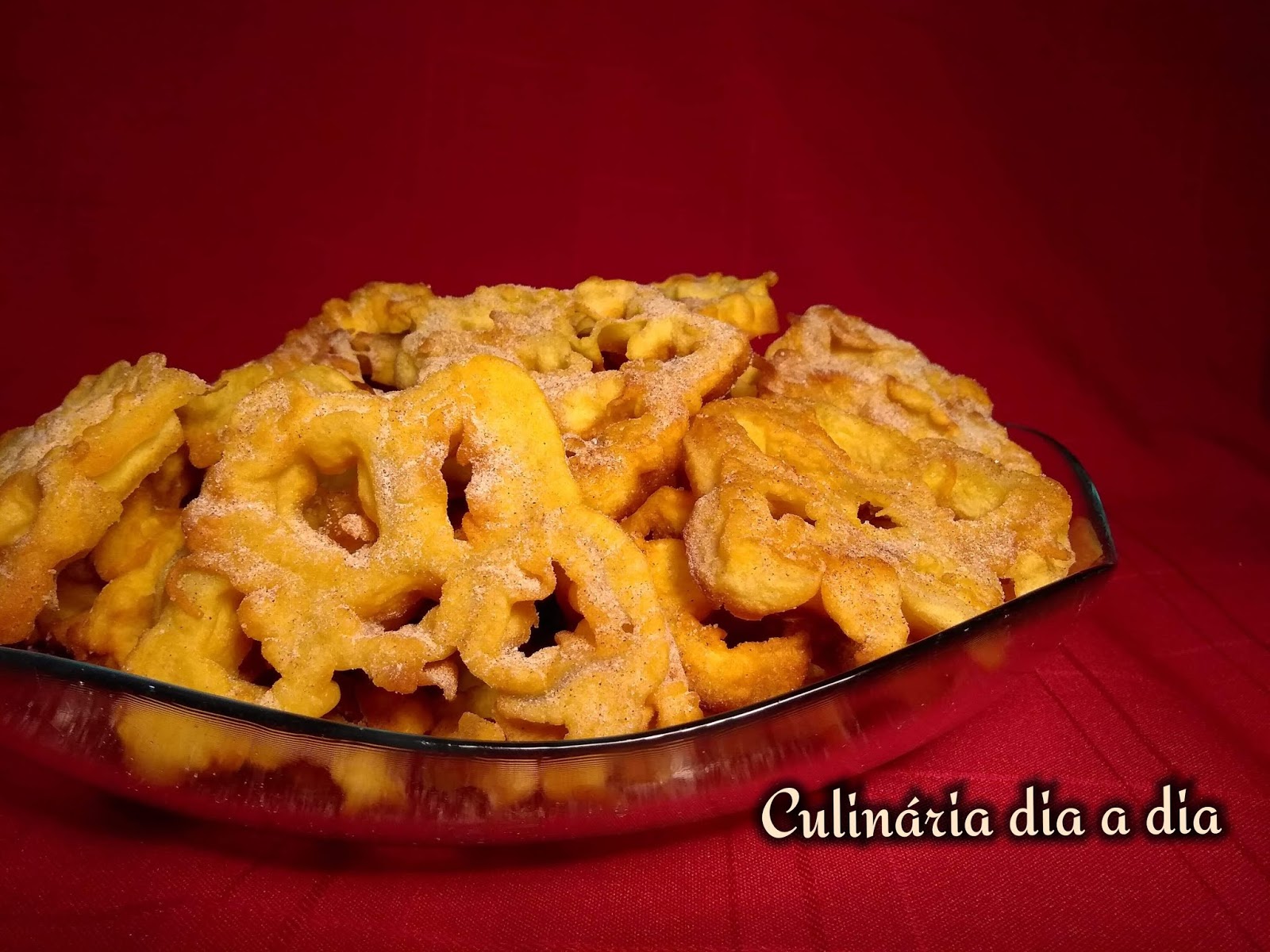 Culinária E o dia a dia : Filhoses de Forma