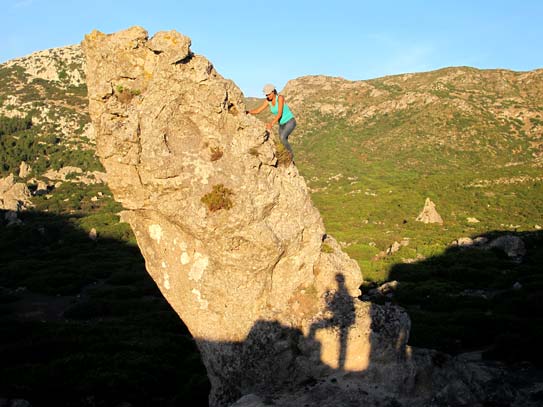 SENDERISMO EN EL RIF/RANDONNÉES DANS LE RIF: DHAR HAJAR Y FAHS LEMHAR ...