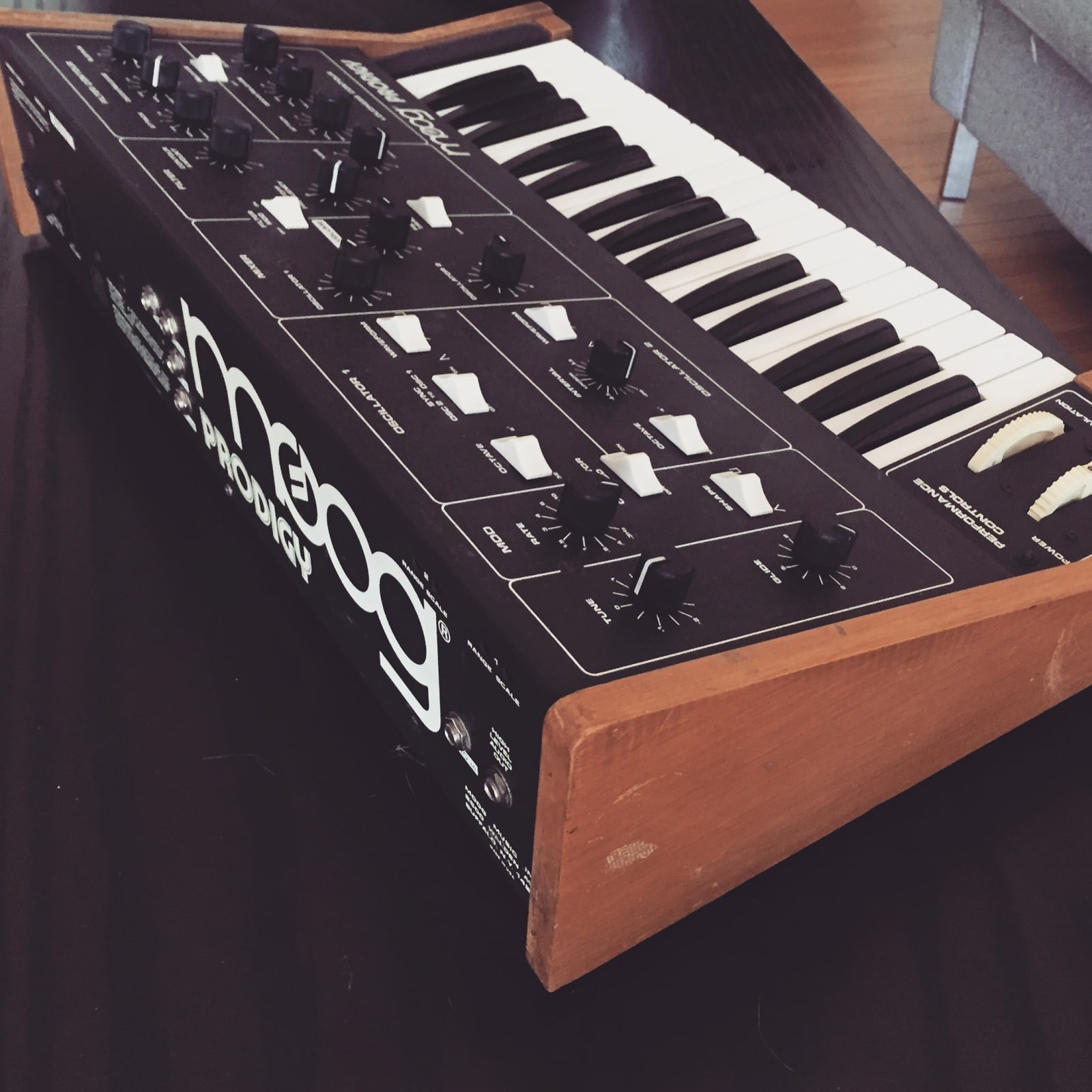 MATRIXSYNTH: Moog Prodigy 1979