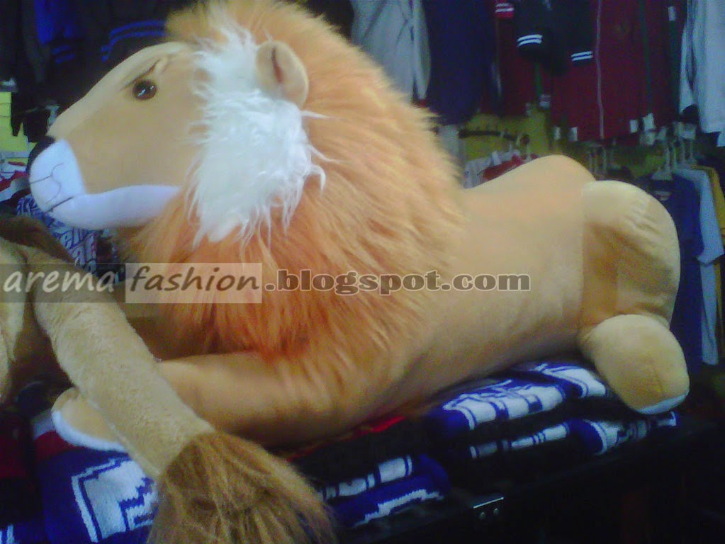 DISPLAY AREMA TERBARU: Boneka Singa Arema