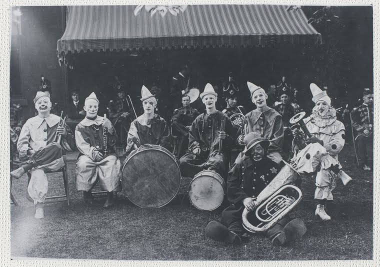 Pat Cashin's CLOWNALLEY: CLOWN BAND (Circa 1910-20)