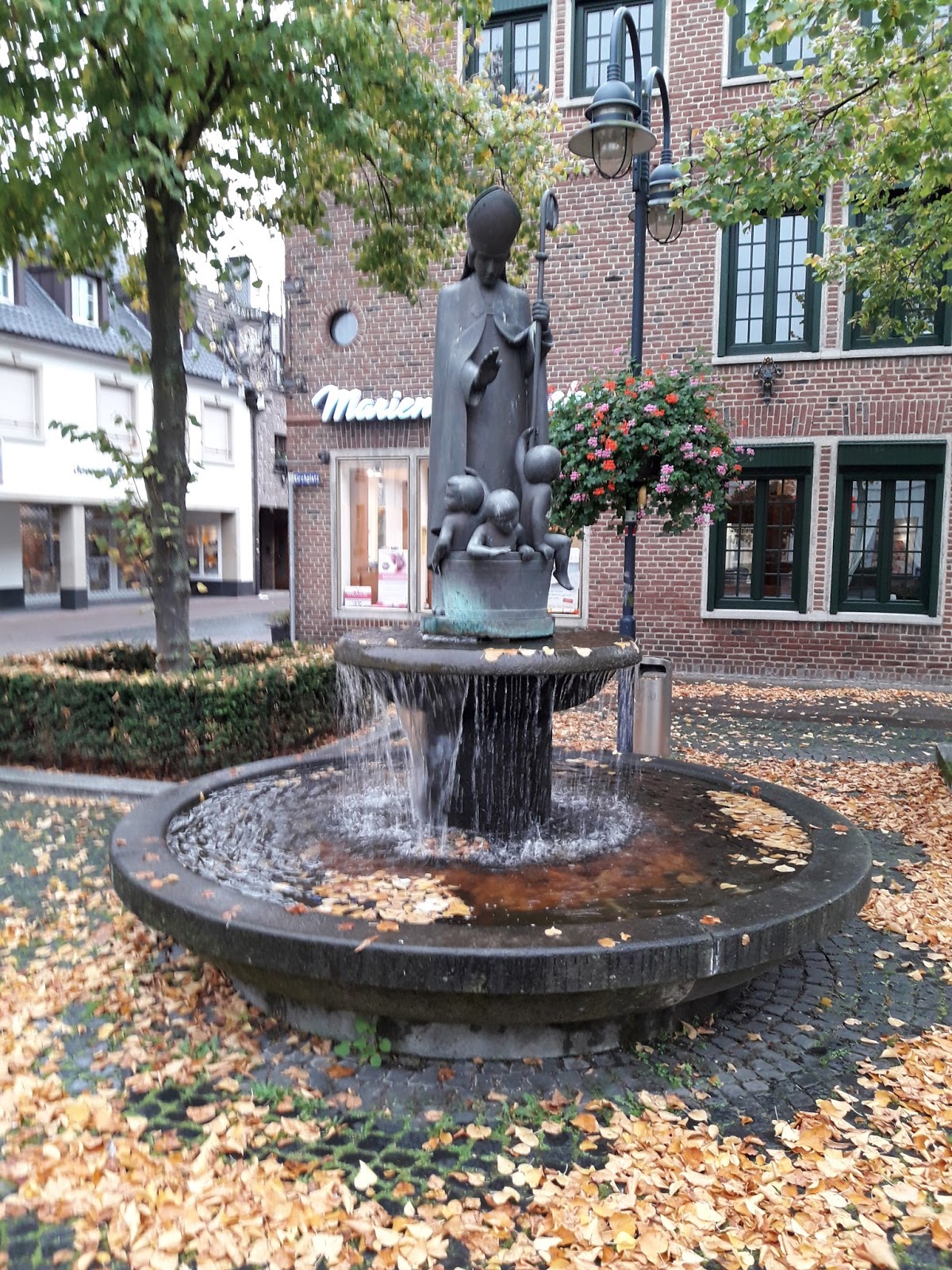 Meerbusch - odkryj uroki tego niewielkiego miasta w Niemczech!