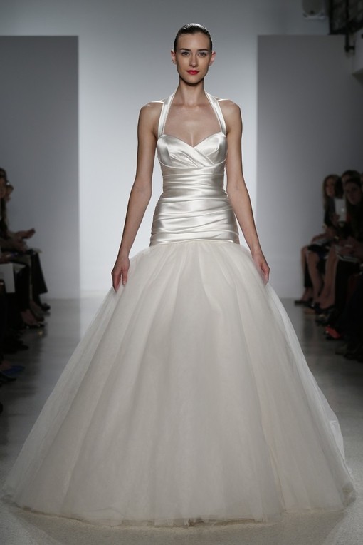 The world's top ten brands wedding dress - Amsale Aberra | The Hairs