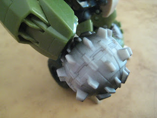 ChCse's blog: Toy Review: Transformers Prime First Edition Bulkhead