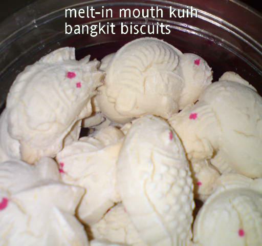 Cooking Pleasure: Kuih Bangkit - CNY 2013