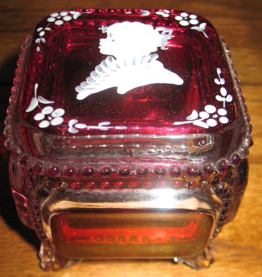 Northern Virginia Antiques & Collectibles: Trinkets and Trinket Boxes